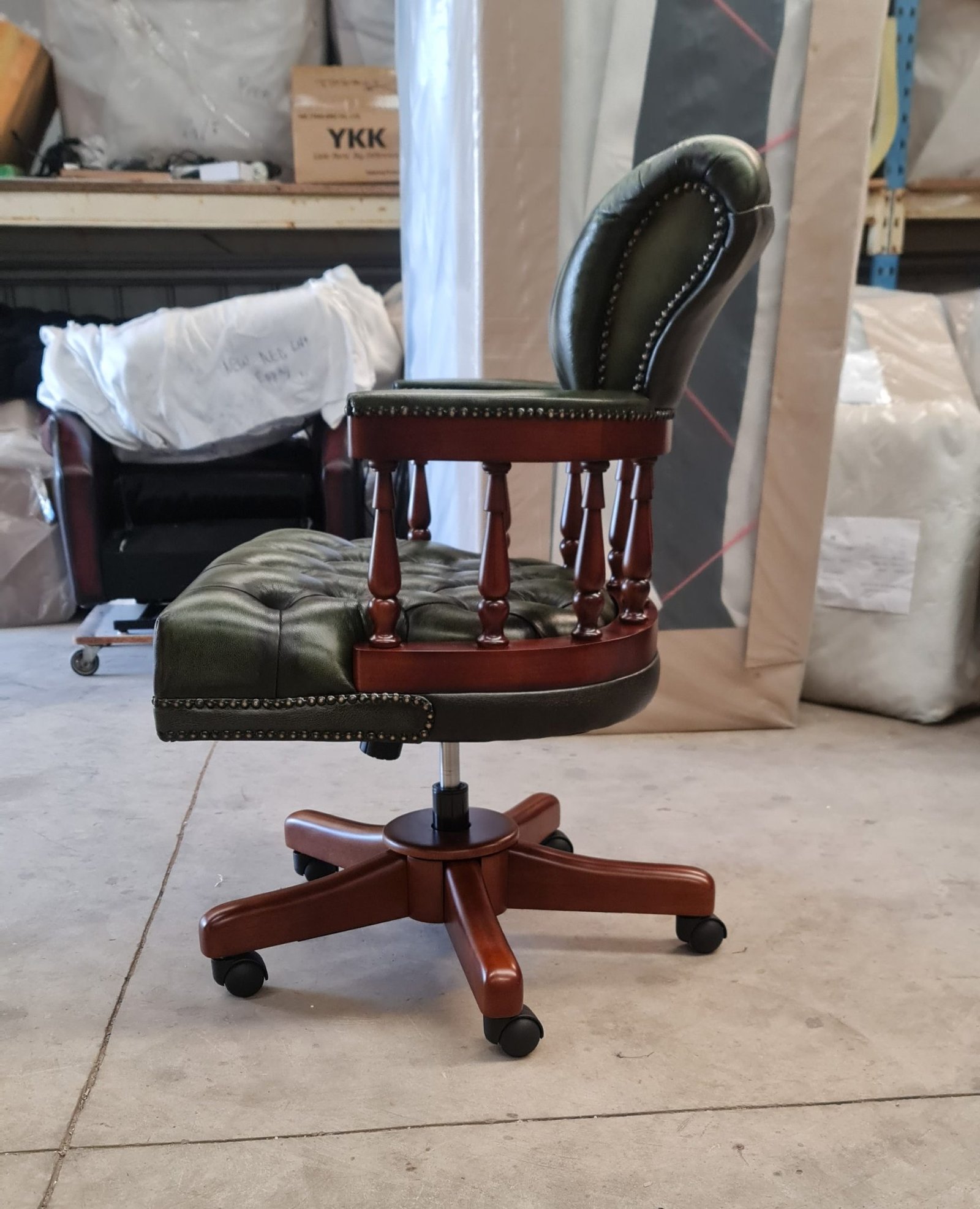 ADMIRALS OFFICE CHAIR - Classic Chesterfield